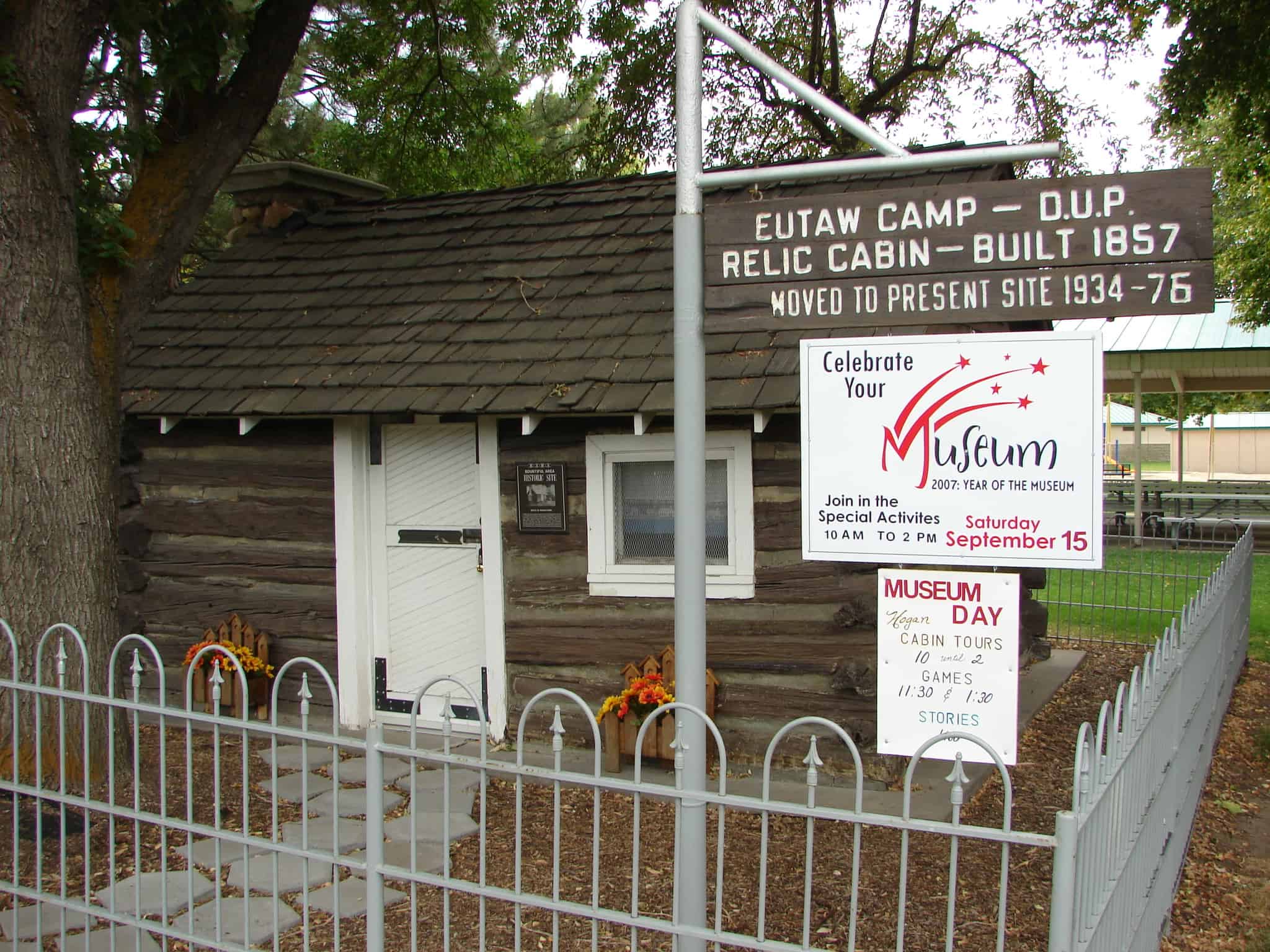 Hogan Pioneer Cabin | JacobBarlow.com