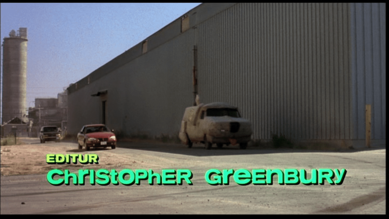 Dumb and Dumber – Mutt Cutt Van Cuts Off Car | JacobBarlow.com