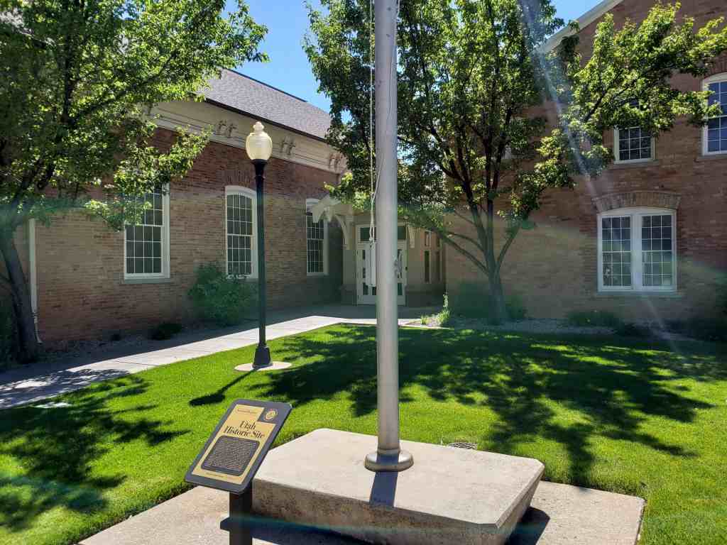 The 10th Ward Chapel | JacobBarlow.com