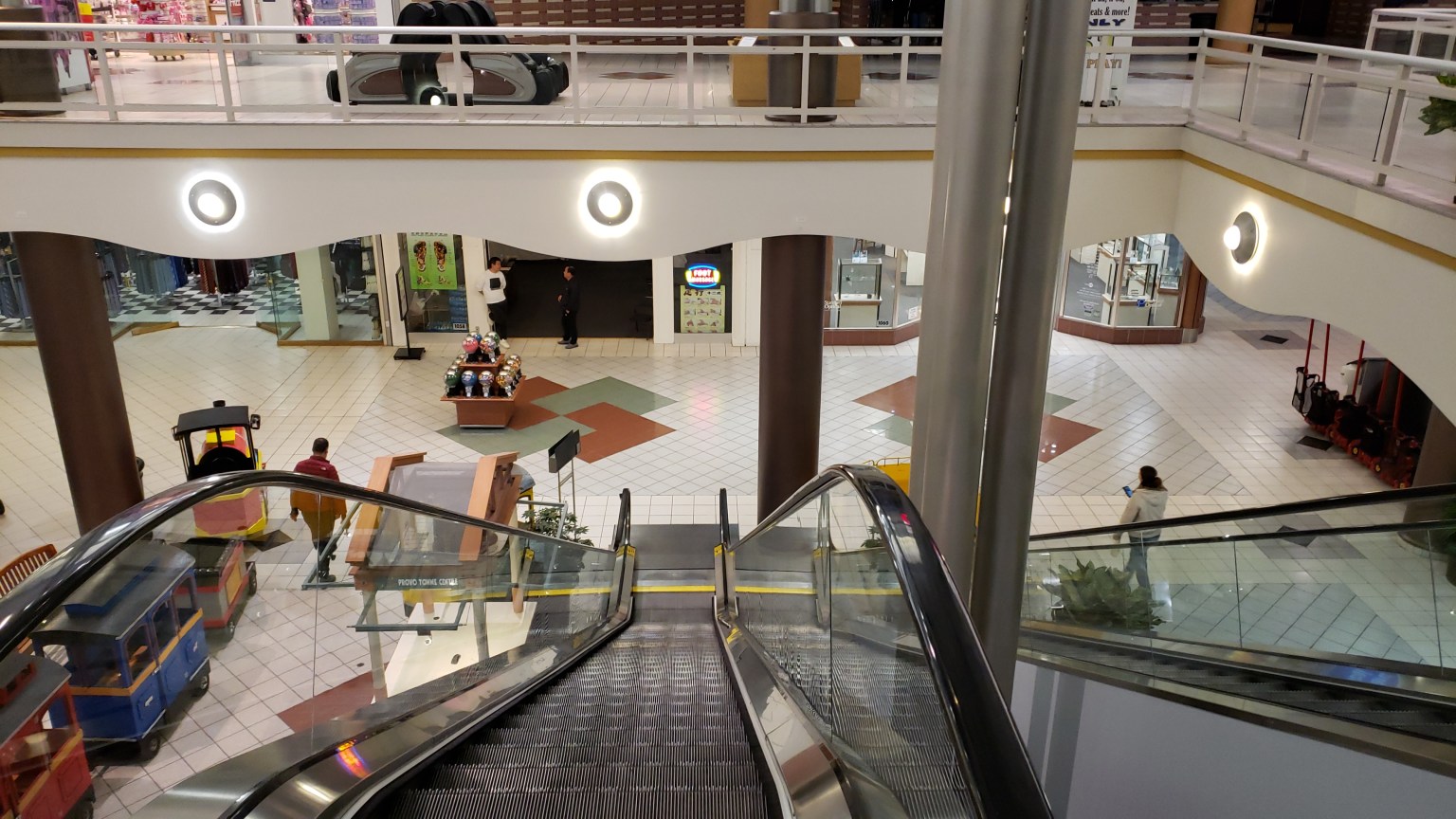 Provo Towne Centre Mall | JacobBarlow.com