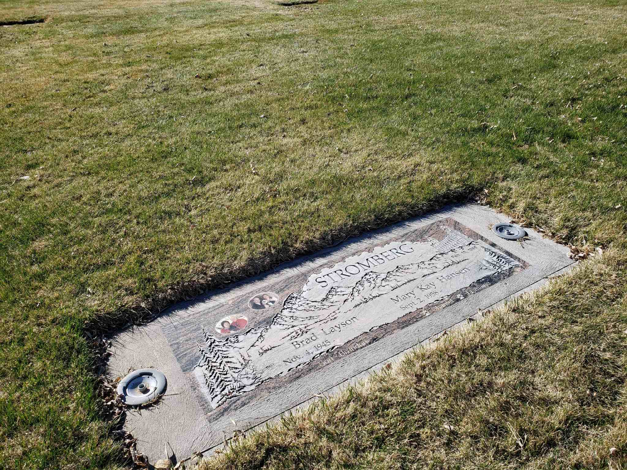 Warren/West Warren Cemetery | JacobBarlow.com