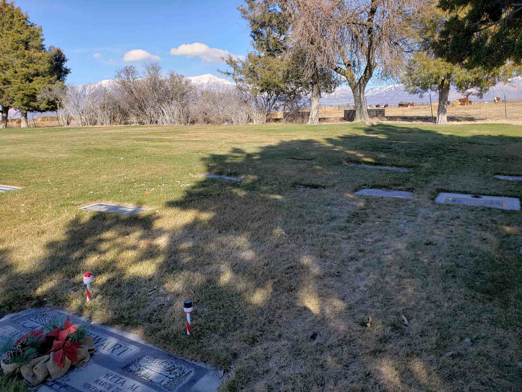 Warren/West Warren Cemetery | JacobBarlow.com
