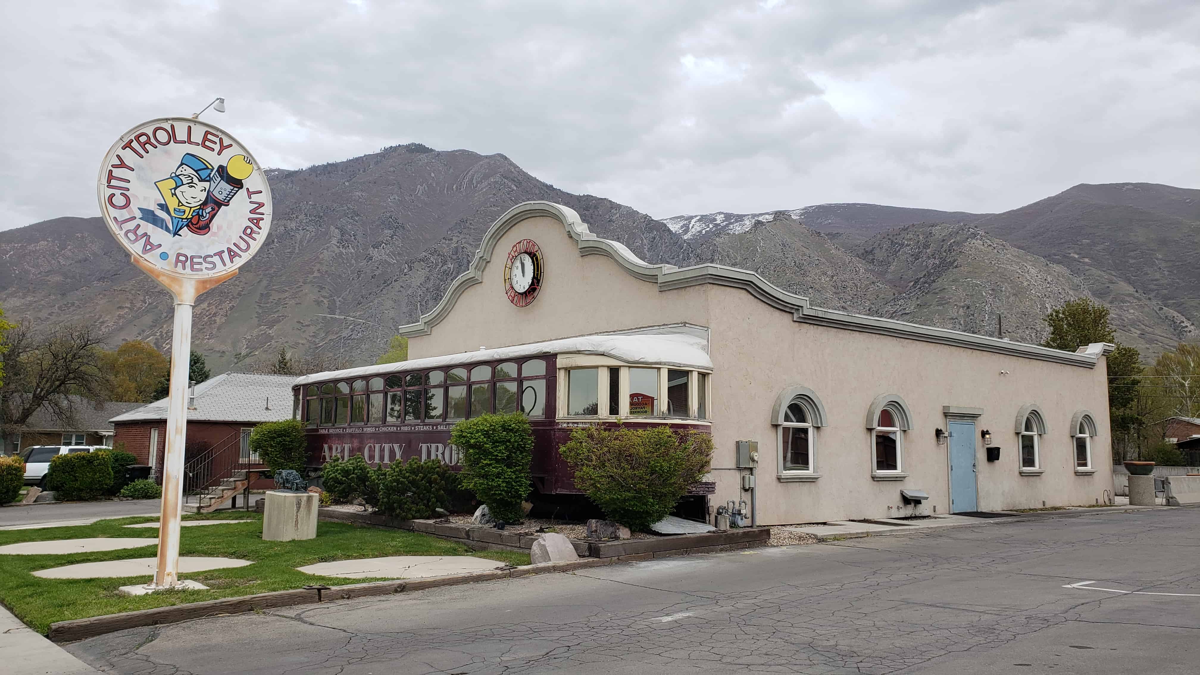 256 N Main St | JacobBarlow.com
