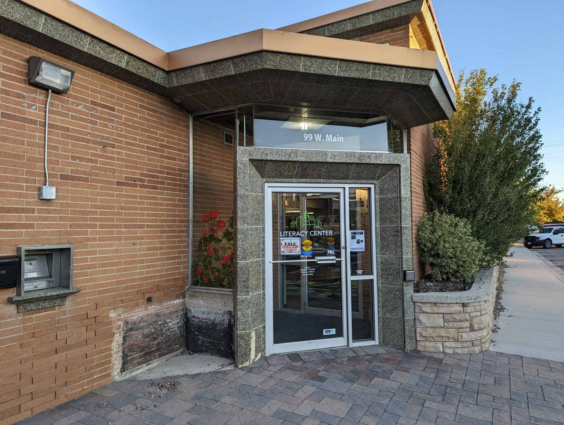 99 W Main St | JacobBarlow.com