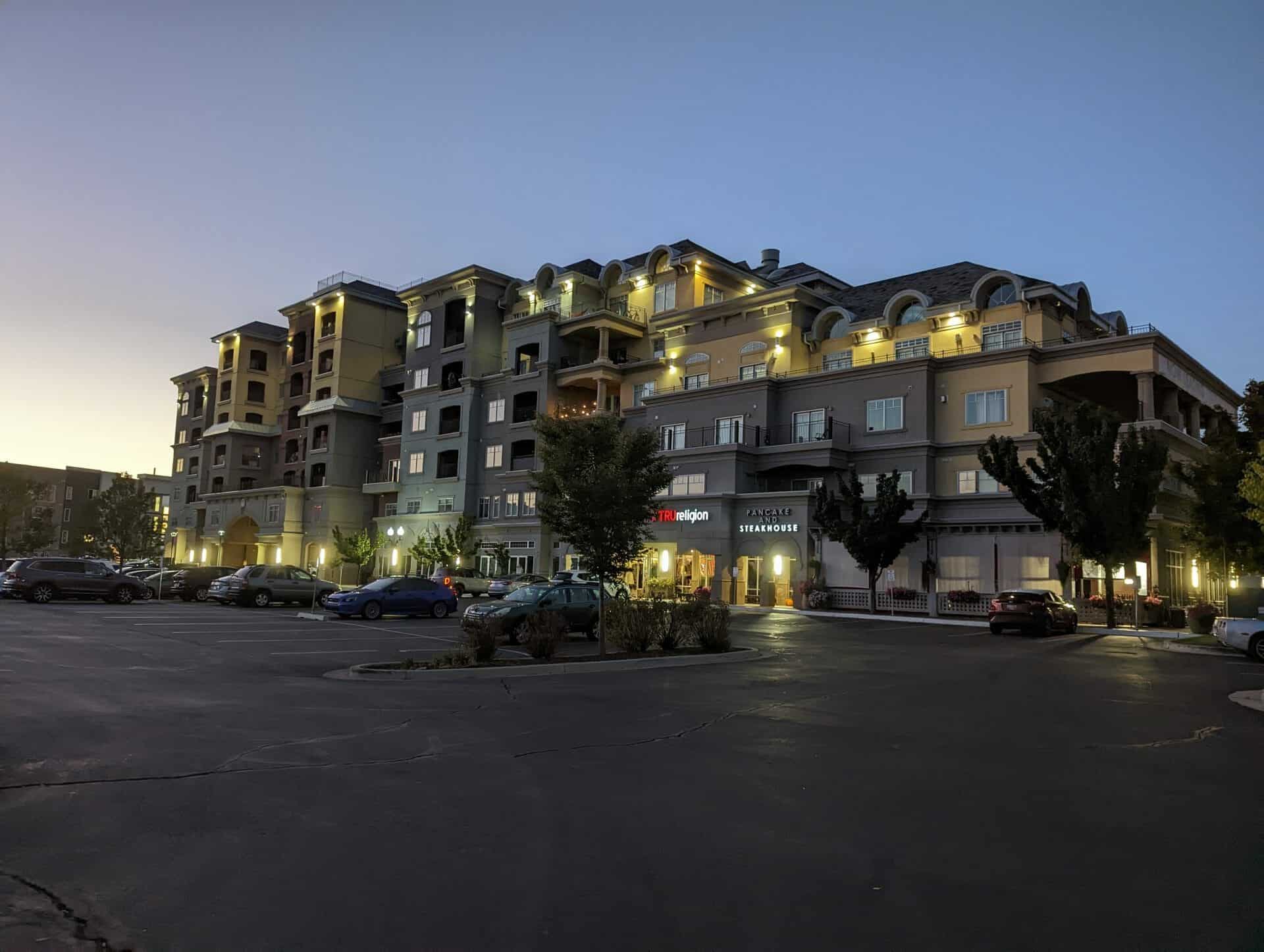 360 S State St | JacobBarlow.com