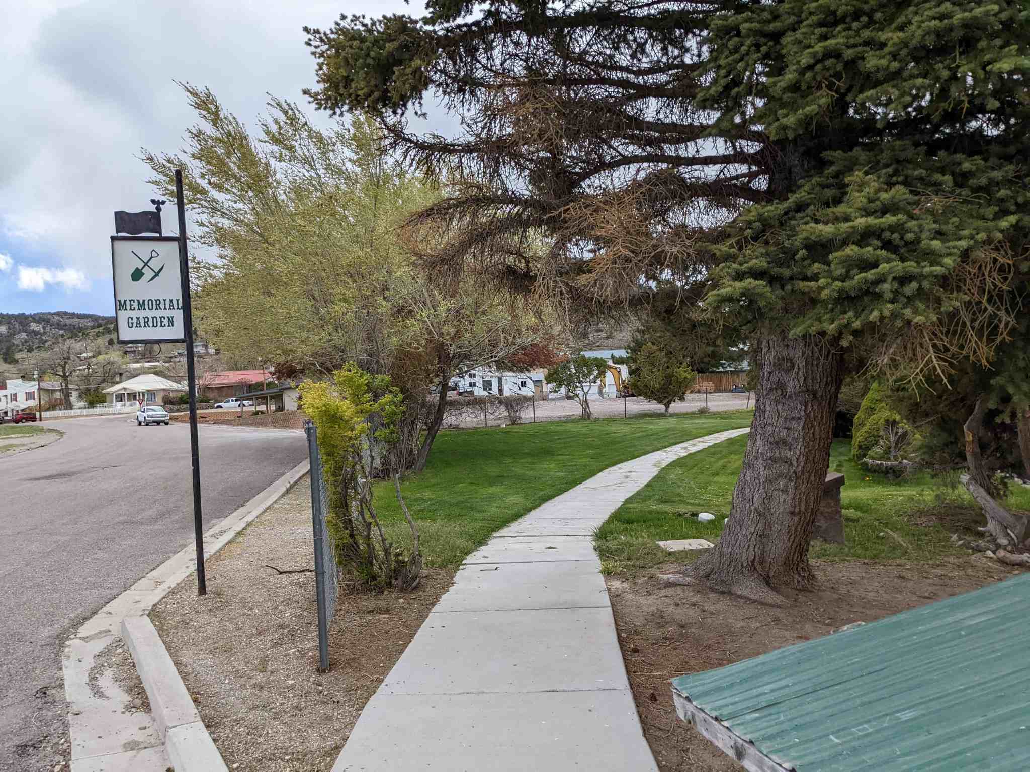 Pioche Memorial Garden | JacobBarlow.com