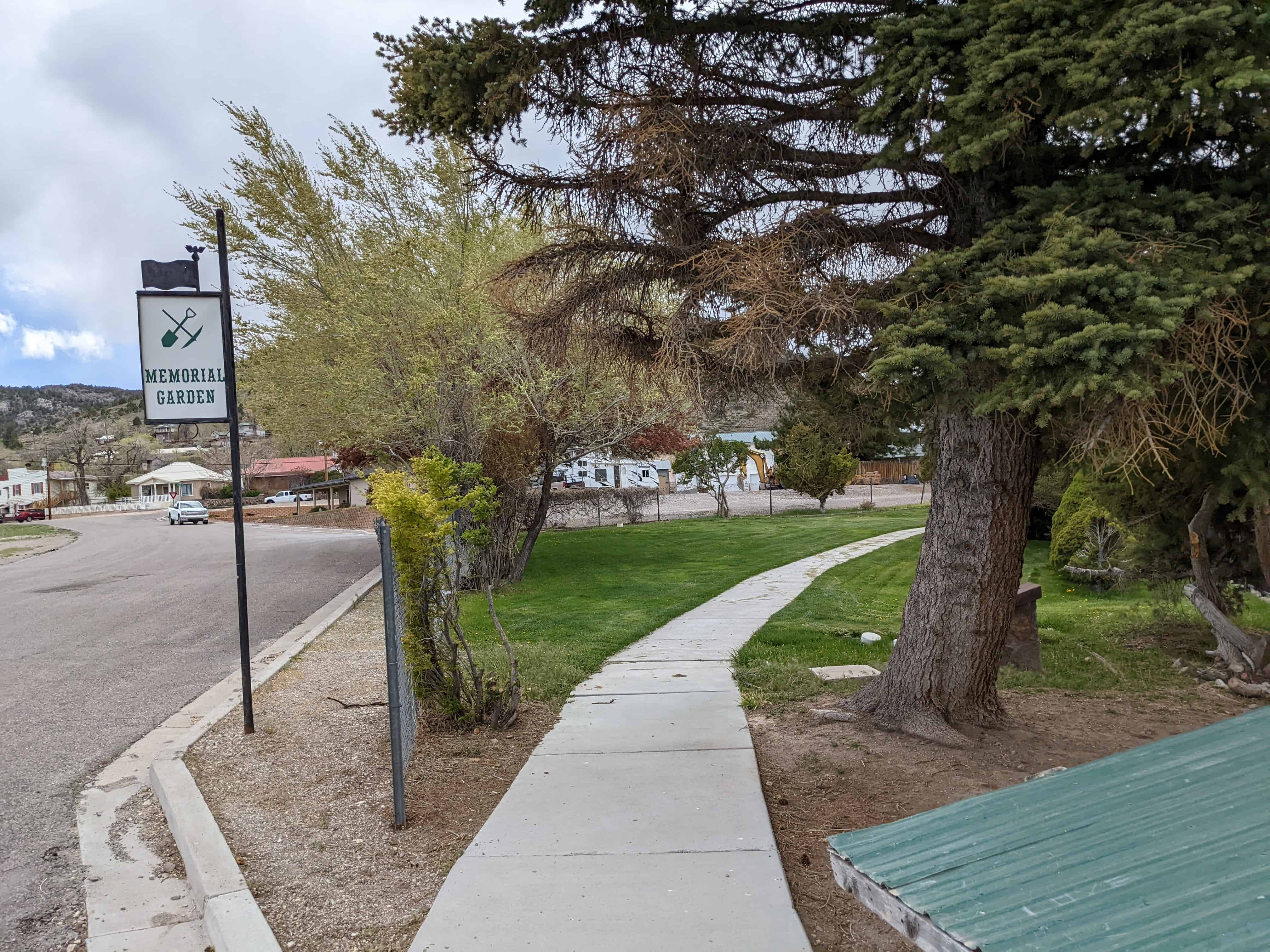 Pioche Memorial Garden | JacobBarlow.com