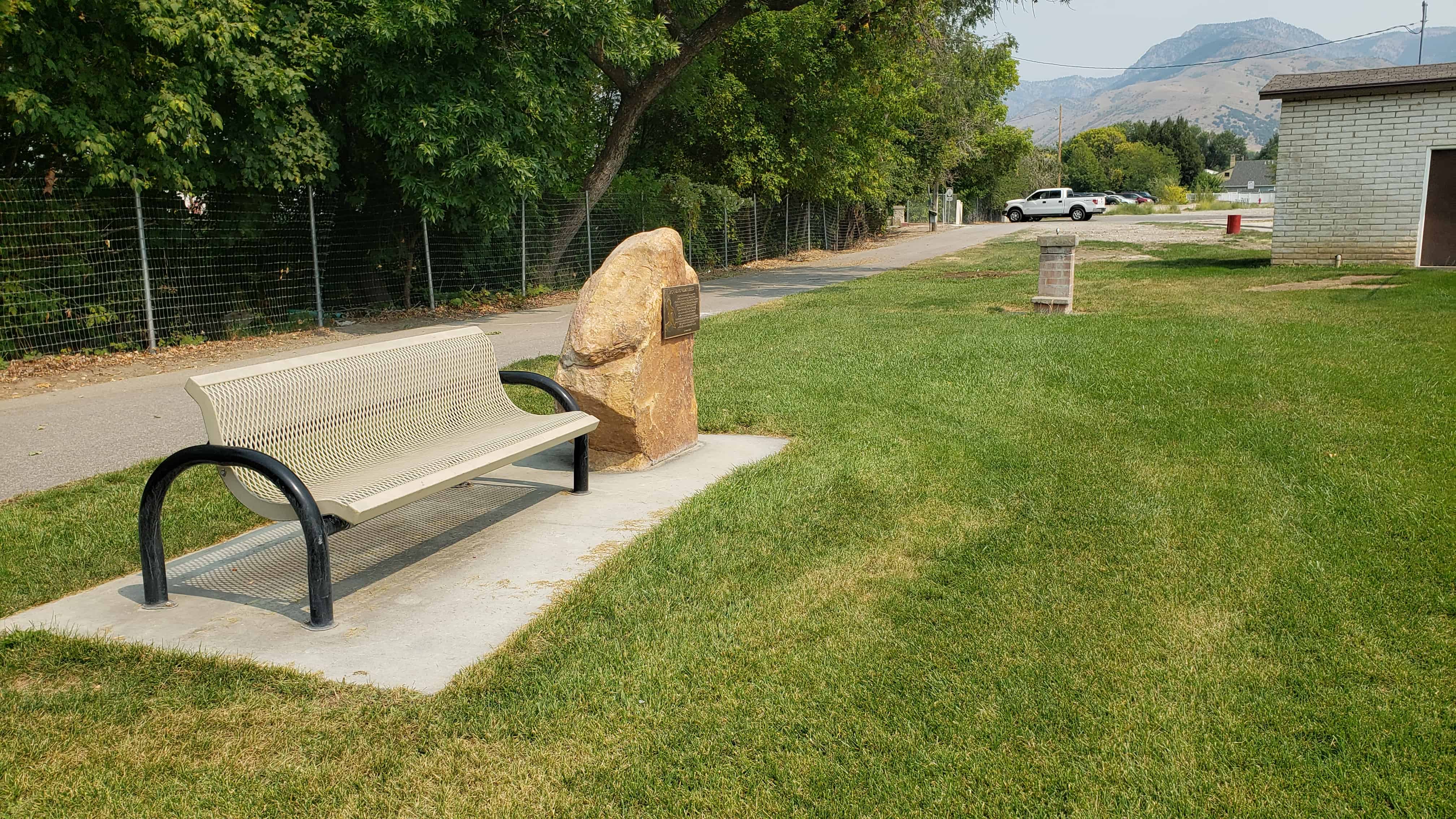 Lonnie Loveday Field | JacobBarlow.com