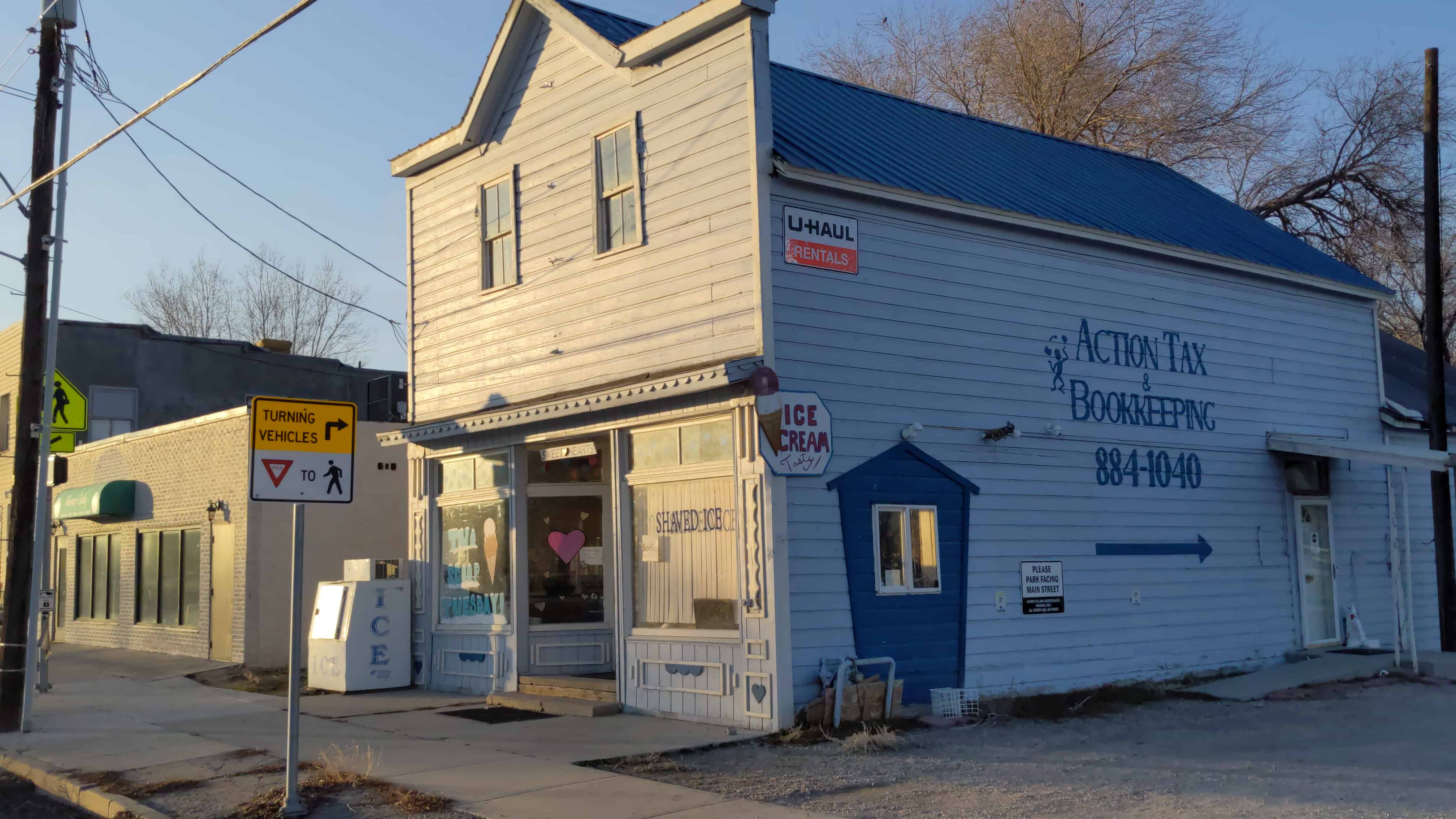 Grocery Store Robbery – Savannah Smiles Filming Location | JacobBarlow.com