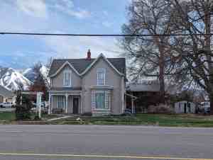 Benjamin Isaac Home | JacobBarlow.com