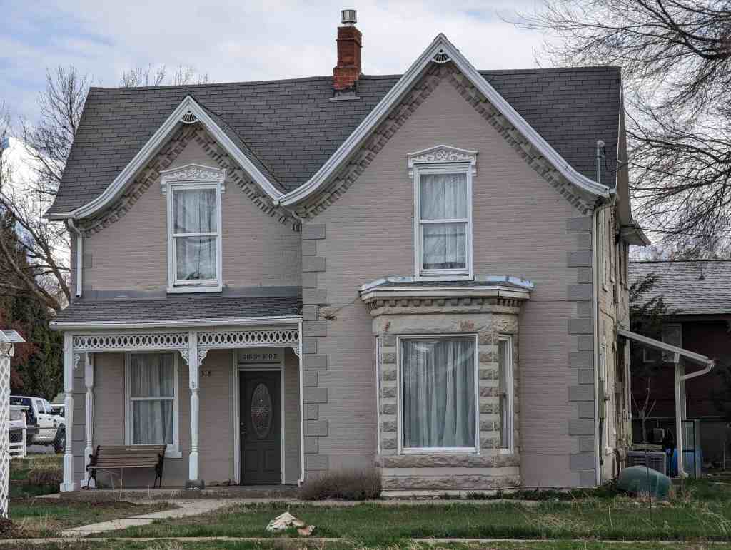 Benjamin Isaac Home | JacobBarlow.com