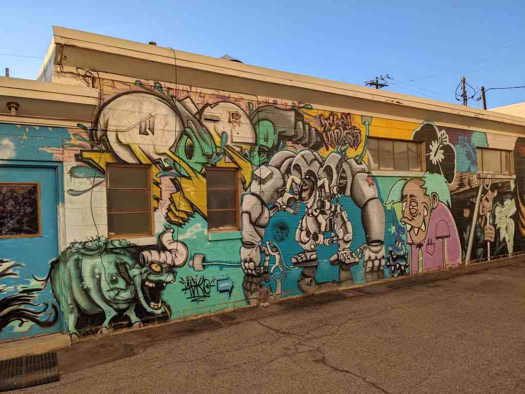 330 W 700 S | JacobBarlow.com