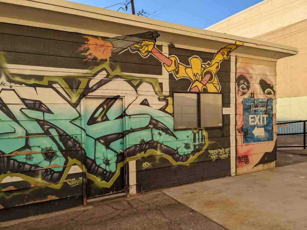 330 W 700 S | JacobBarlow.com