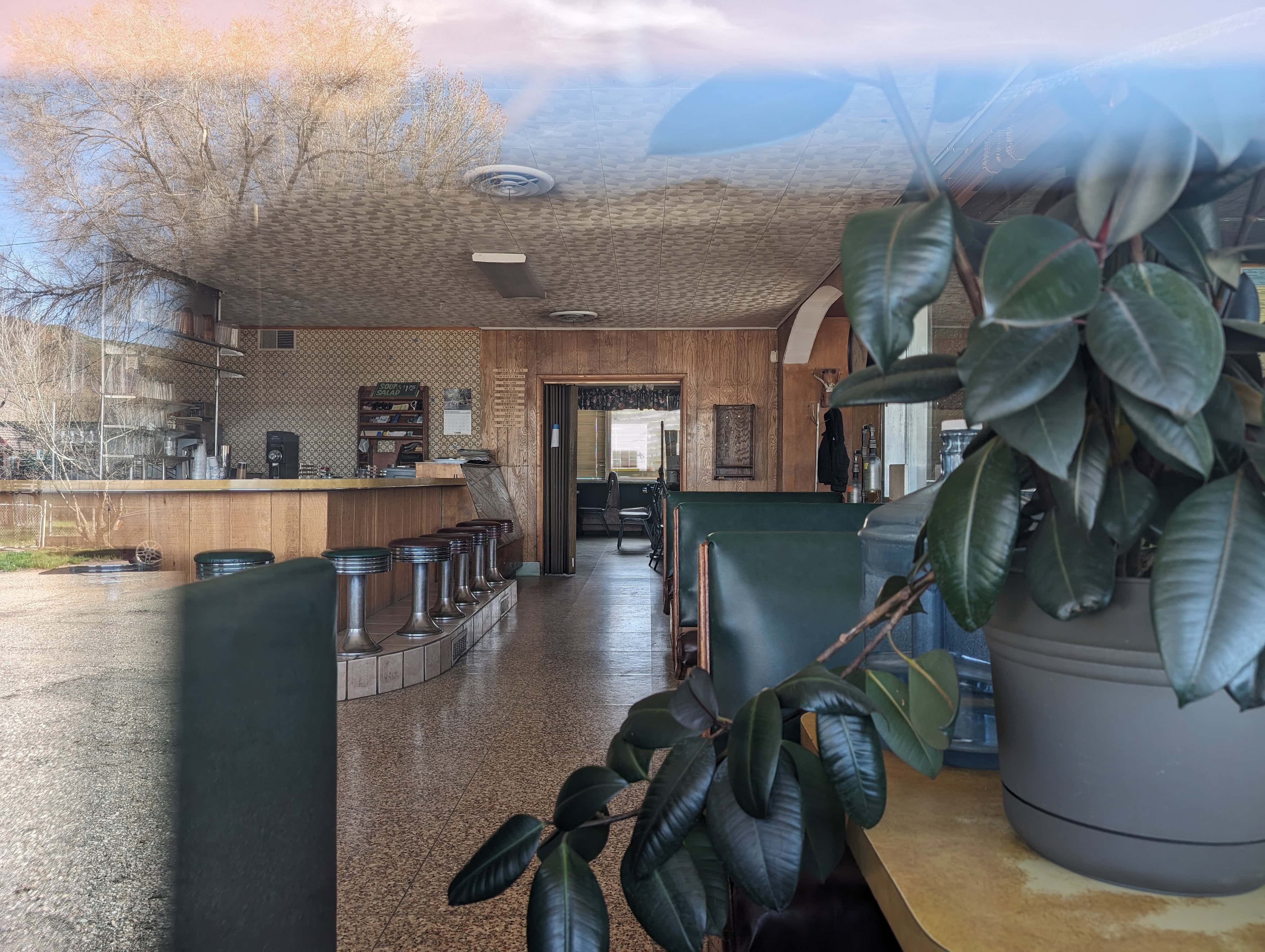 Kozy Café | JacobBarlow.com