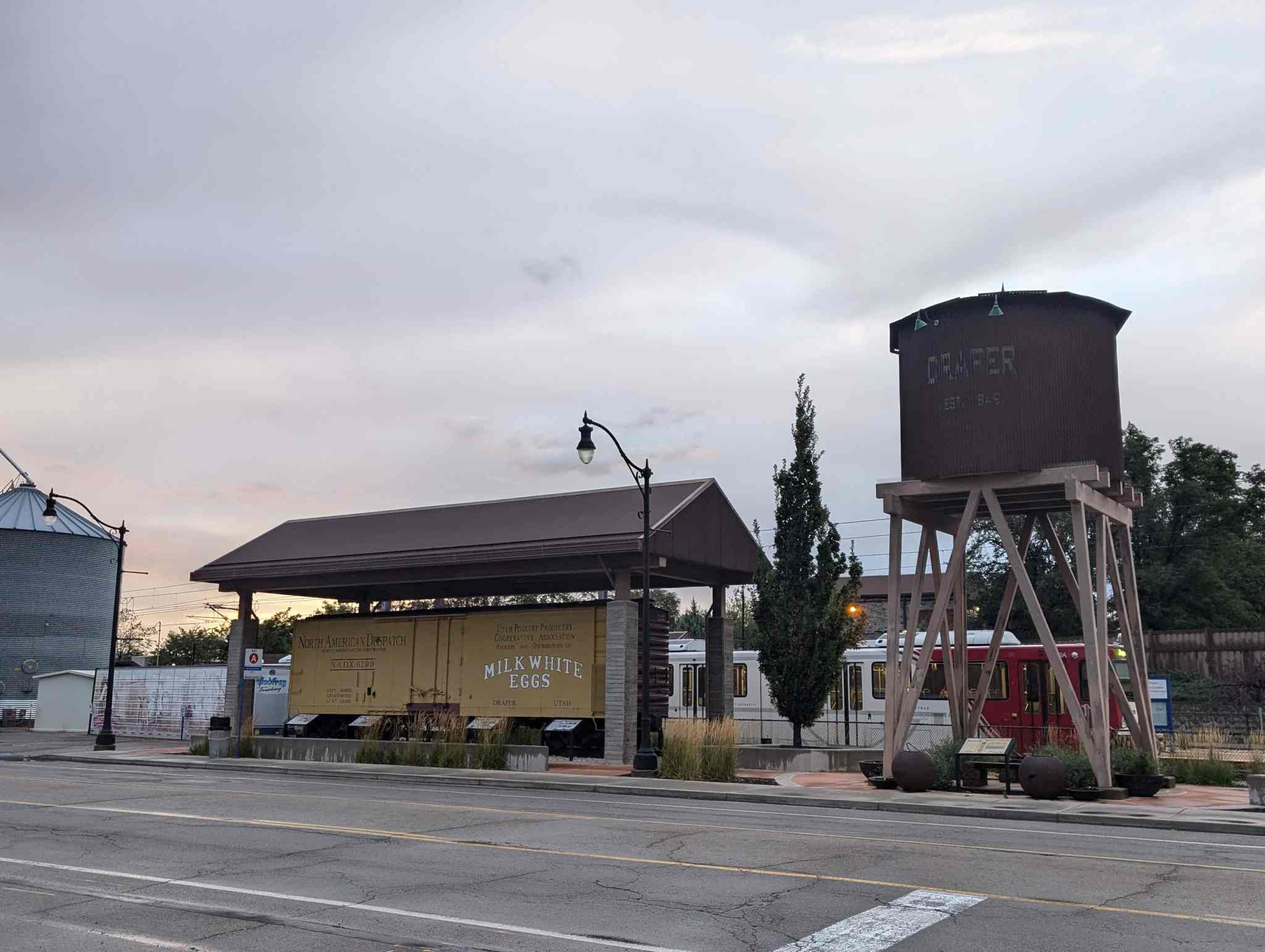 Draper Town Center TRAX Station | JacobBarlow.com